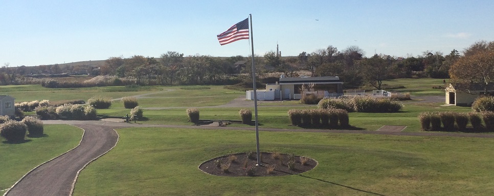 Home - The Golf Club at Middle Bay